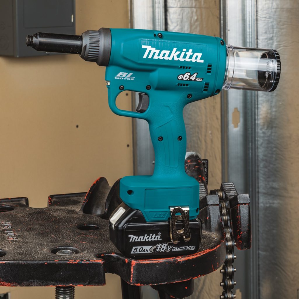 Riveting made easy with Makita | Heating & Plumbing Monthly Magazine (HPM)
