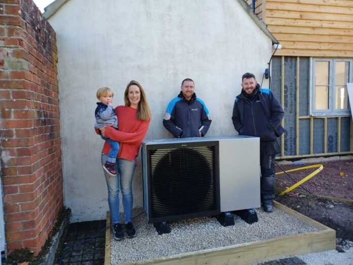 British Gas And Daikin Claim First BUS Heat Pump Heating Plumbing Monthly Magazine HPM british-gas-and-daikin-claim-first-bus-heat-pump-heating-plumbing-monthly-magazine-hpm
