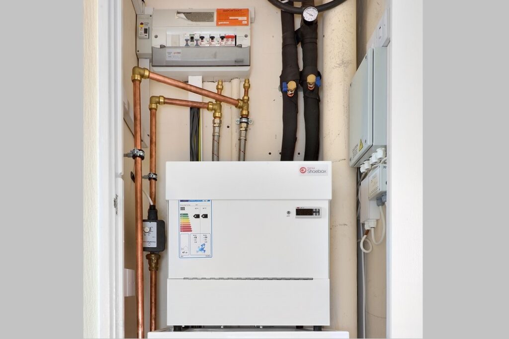 Thurrock Council celebrates ground source heat pump switch on | Heating ...